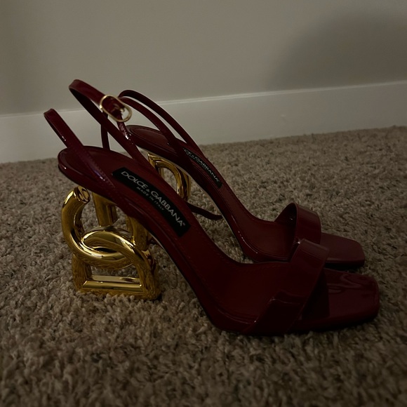 Dolce & Gabbana | Shoes | Dolce And Gabana Patent Leather Sandals With ...